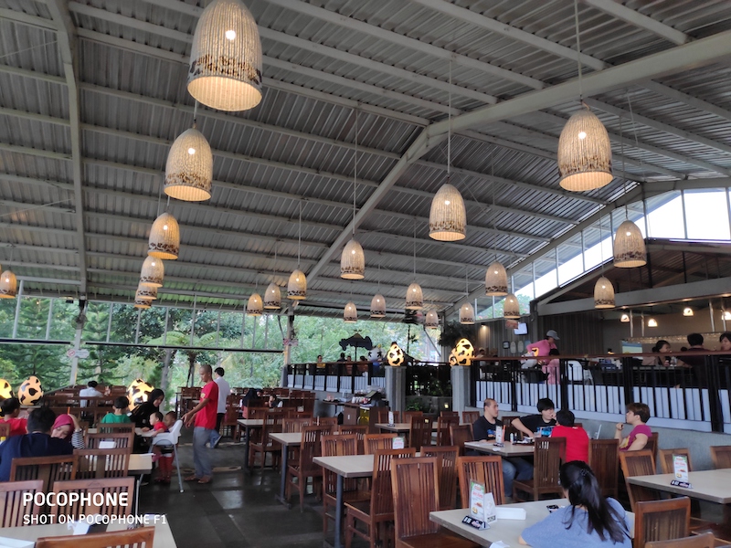 Wisata Cimory On The Valley Bawen, Semarang - Kisah Foto