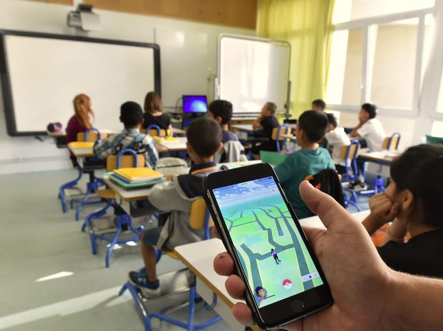 Compréhensions orales pour Français FLE sur vidéos: Interdire le ...