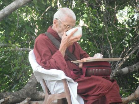 Bhante Yogavacara Rahula: Meetings with a Remarkable Monk