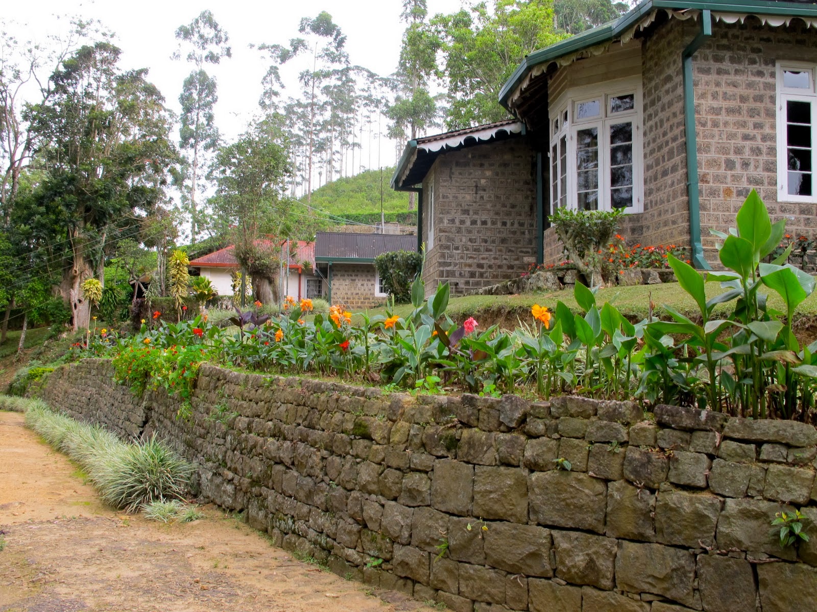 AbiTravels: Sivanoli paatha malai