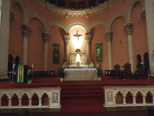 Adventures in Weseland: A Look at St. Anne of the Sunset Church