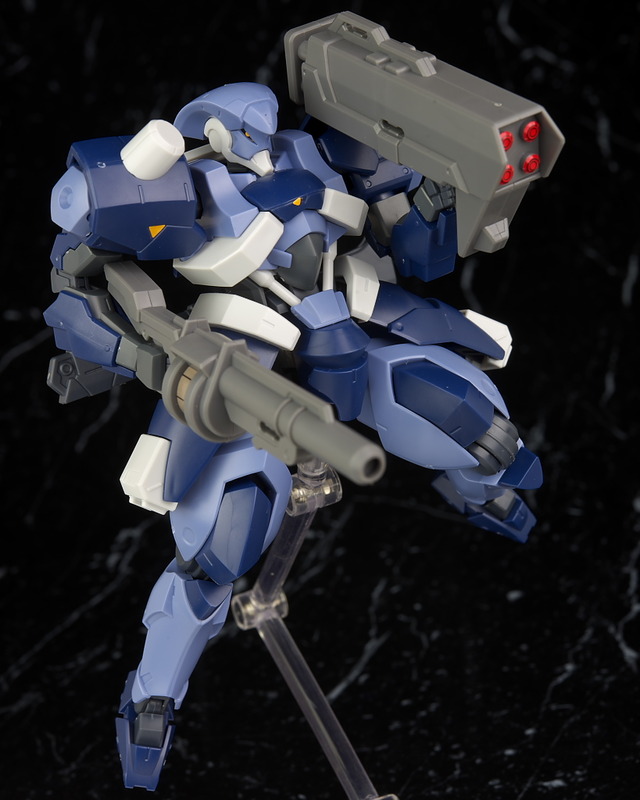 Review: HG 1/144 Hyakuren by Hacchaka