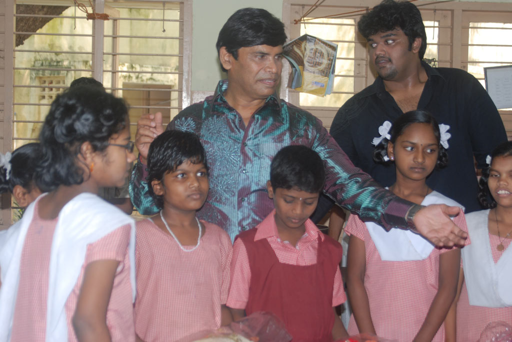 Media Gallery: Actor Anandaraj's Birthday Celebration Stills