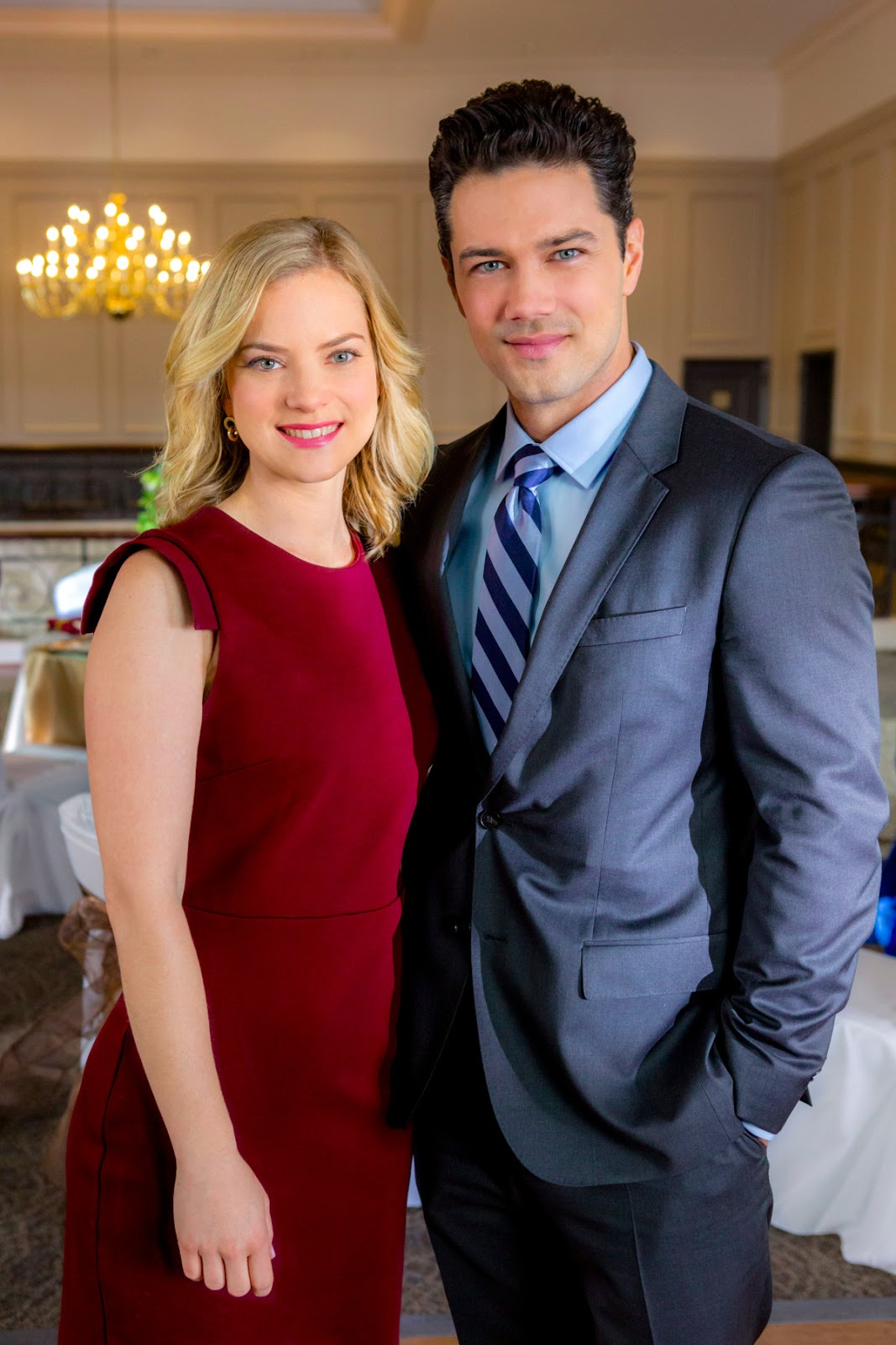 Cindy Busby Wallpaper