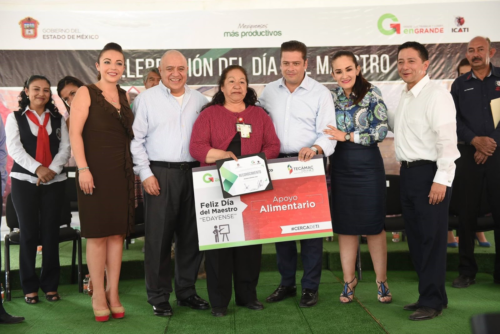 El mexiquense Hoy: En el Edayo Tecámac Celebran Día del Maestro Edayista