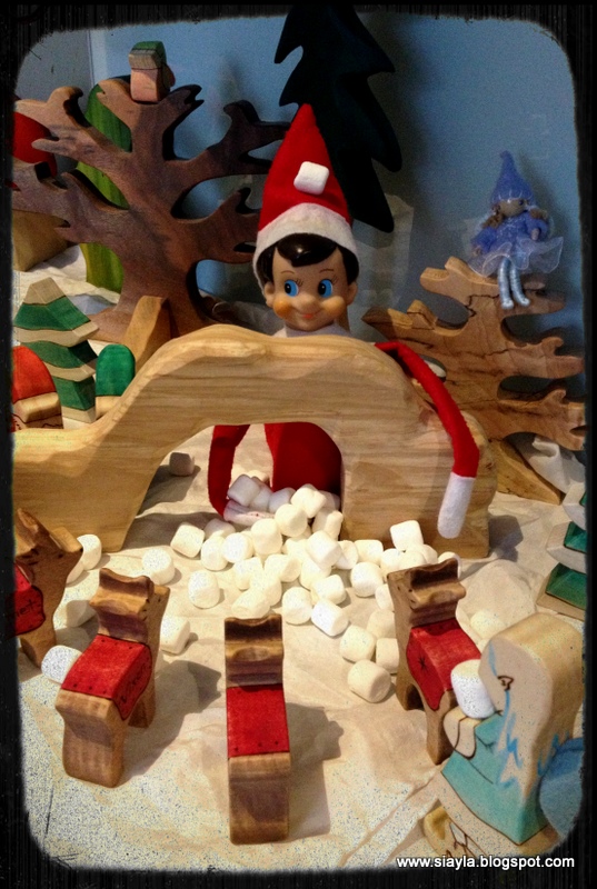 Imagination Station: An Elf on the Shelf snowball fight and Gingerbread ...