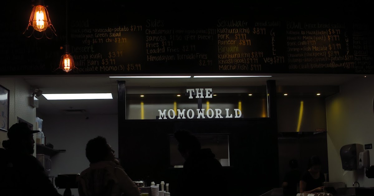 Smokin' Chokin' and Chowing with the King: Momo World