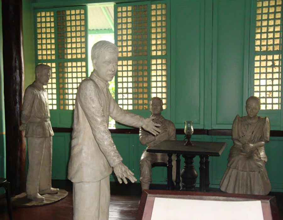 Dince's Chronicles: GAT ANDRES BONIFACIO TRIAL HOUSE