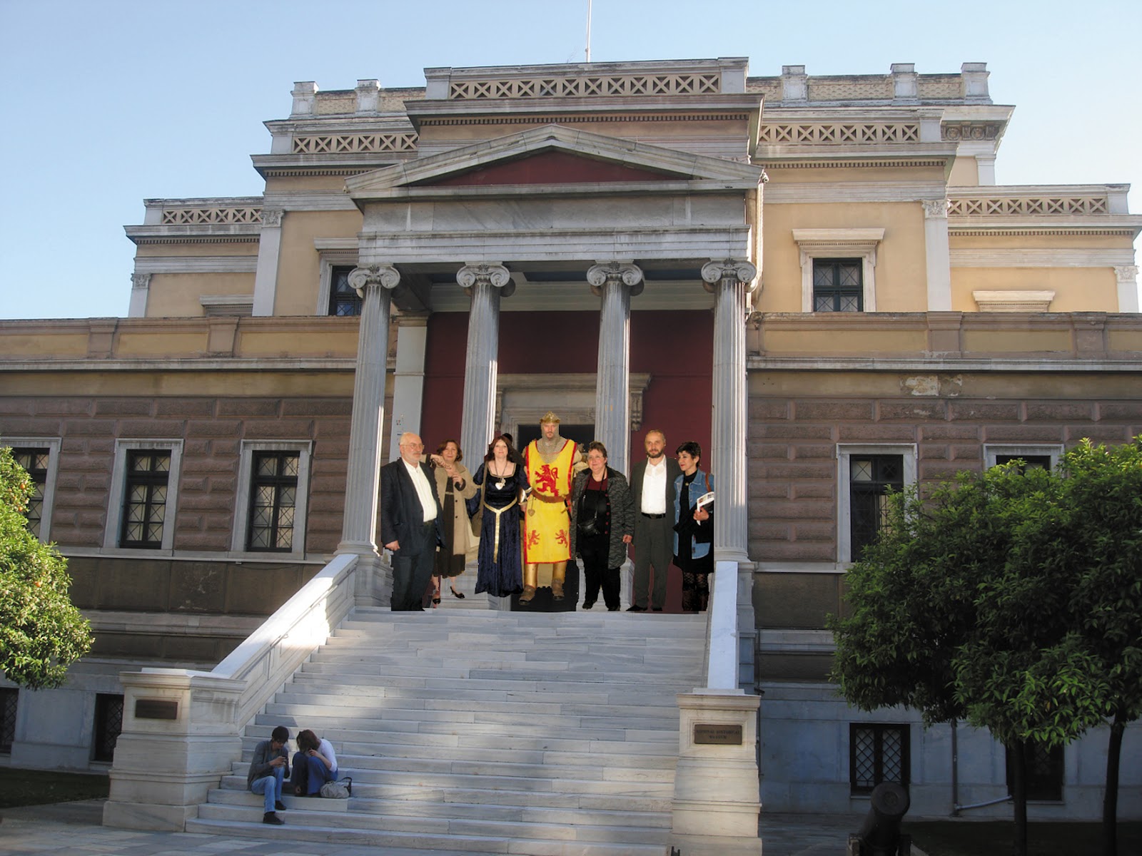 Eκδoσεις ΑΪΒΑΛΗ: Κωνσταντίνα Ρίτσου - Ζαβόλια: Κυκλοφόρησε το ιστορικό ...