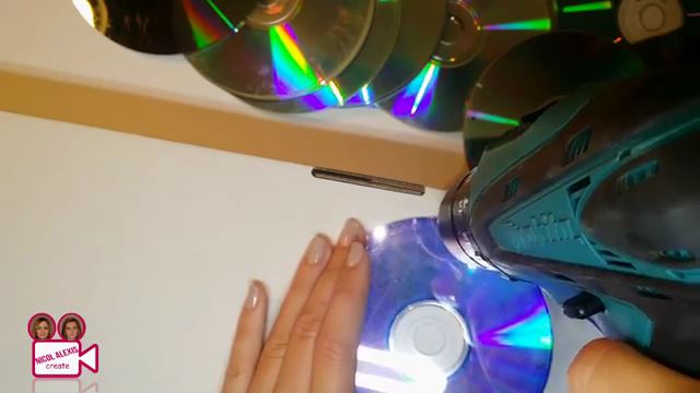 Membuat Tirai Unik dari CD Bekas | SWAKARYA (DO IT YOUR SELF)