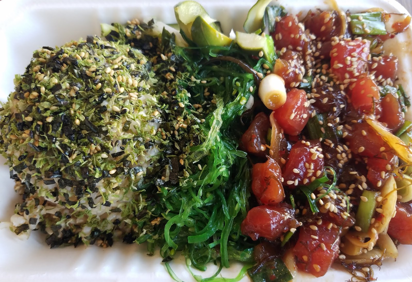 Elaine Travels: Just Go to Jus' Poke