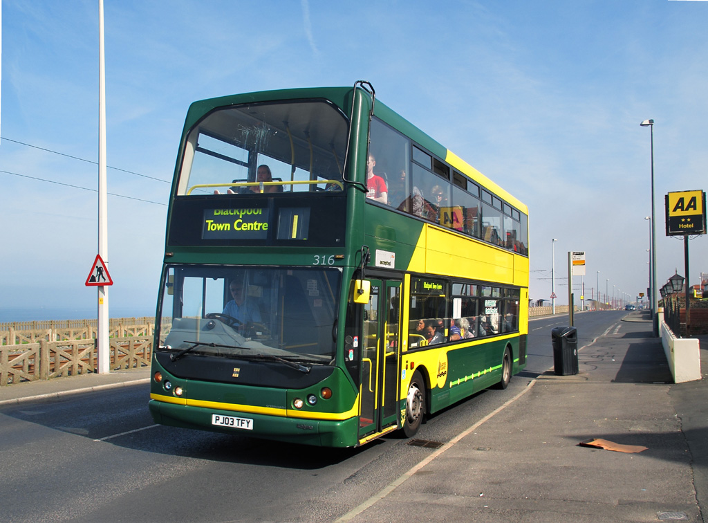 Fylde Bus Blog Easter Tridents fylde-bus-blog-easter-tridents