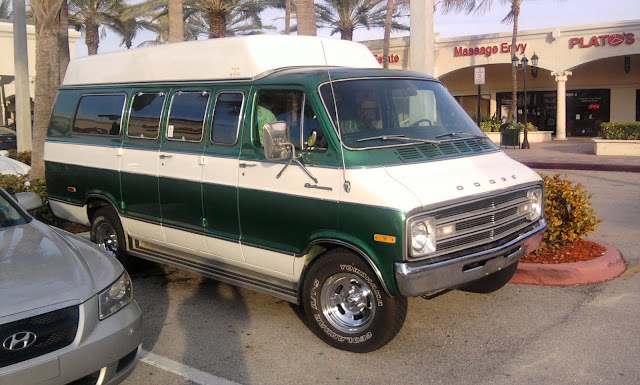 South Florida Car Spottings and News: 1970s Dodge Sportsman Wheelchair Van