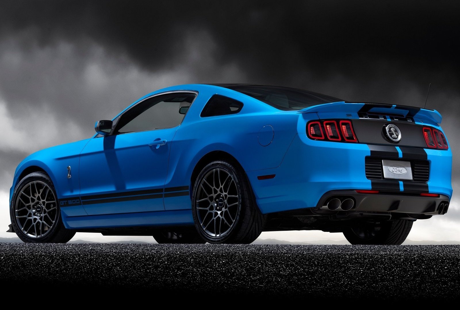 2013 Ford Mustang GT500 - The Beast | Family Car Reviews