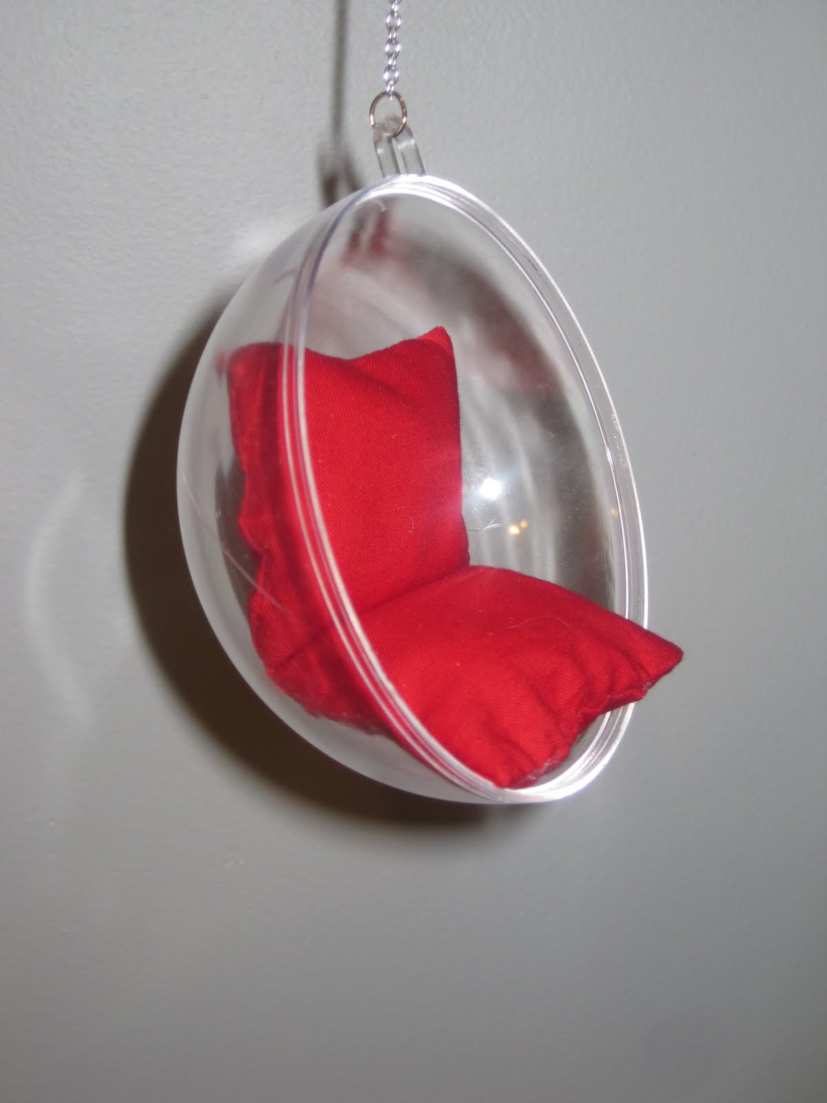 Mini Mod Pod: Midcentury Bubble Chairs