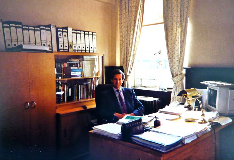 30 Cool Pics Show What the Office Life Looked Like in the 1980s ...