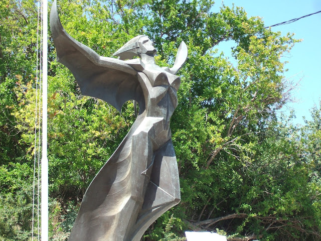 Cretan Cornucopia : Kick Ass Angel