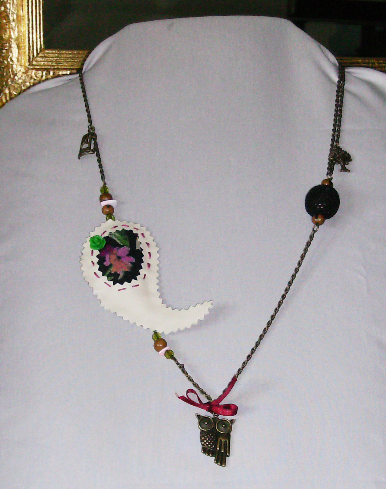 Expressões Criativas: Colares com pendentes diversos