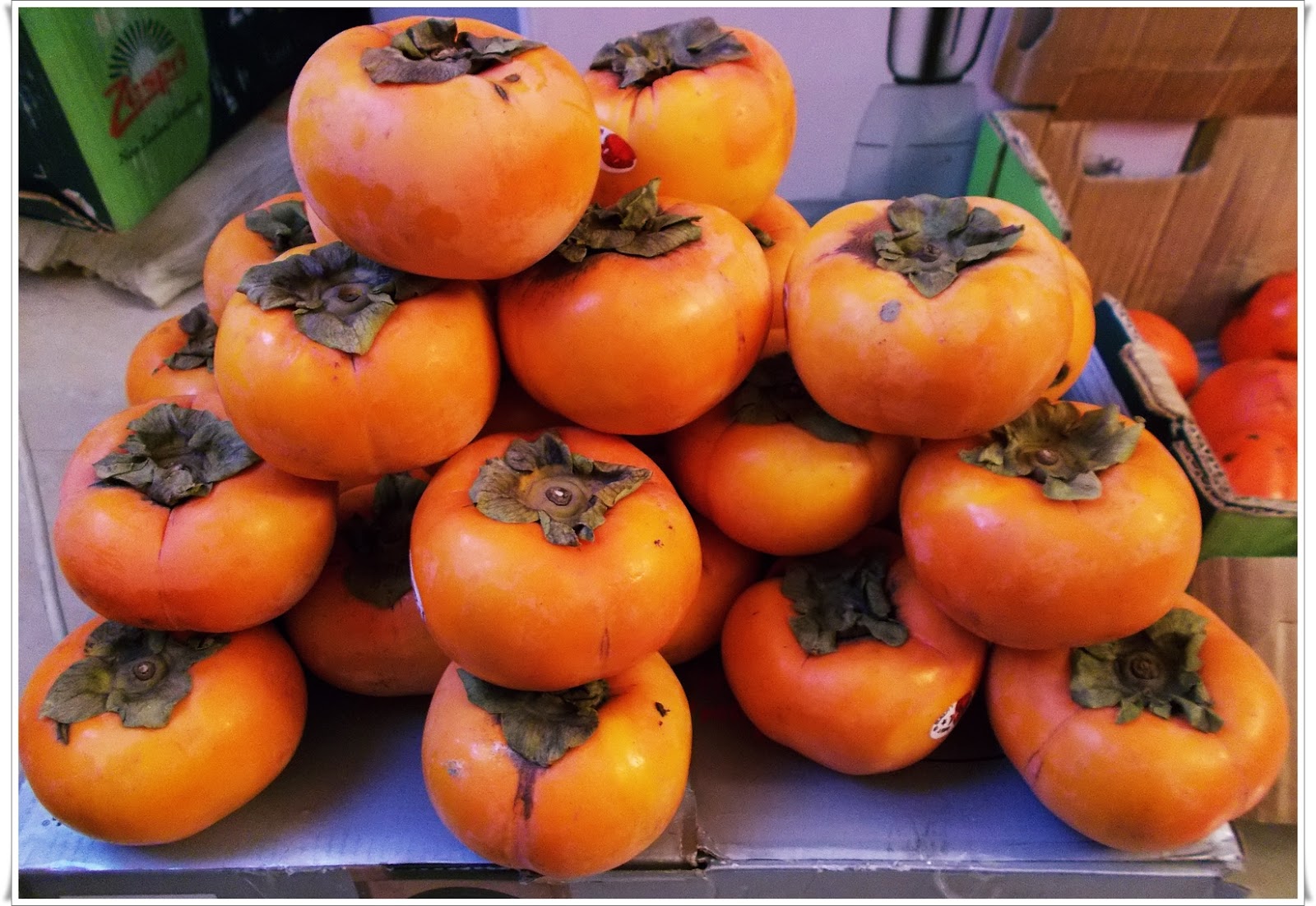 The Girl And Her Camera: Persimmons or Amarphal or Ramphal: Hachiya and ...