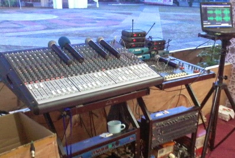Master Controller FOH (Front of House) Audio Mixer - Harga Speaker dan ...