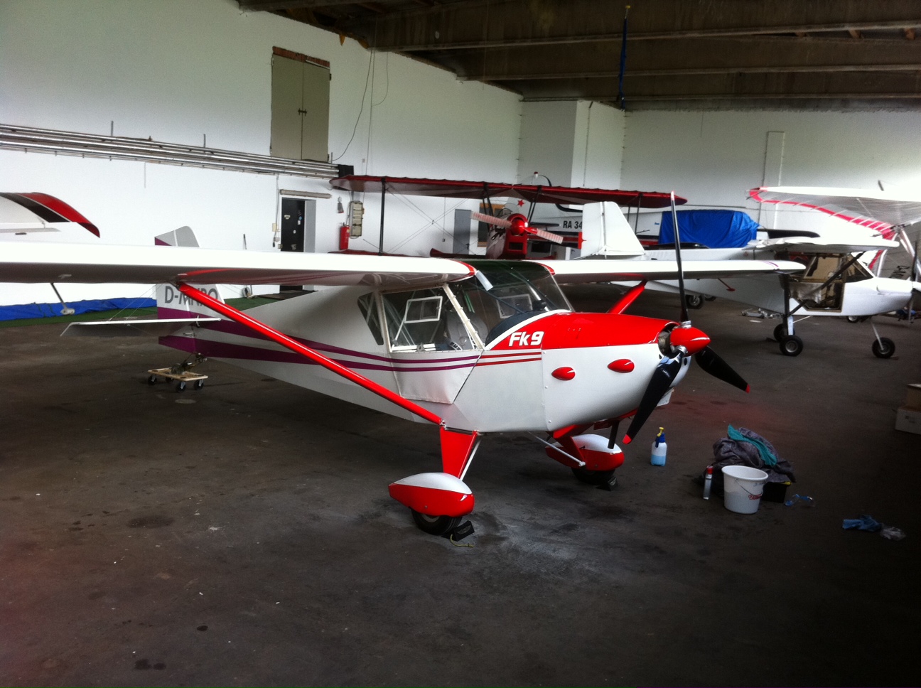 FK9 Mk1/2 Classic Ultraleichtflugzeug: FK9 im Hangar