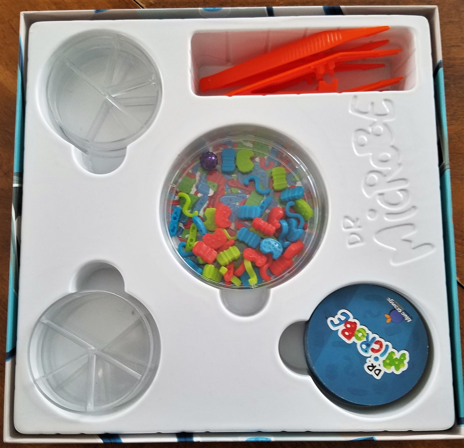 Dr. Microbe Review - EverythingBoardGames.com