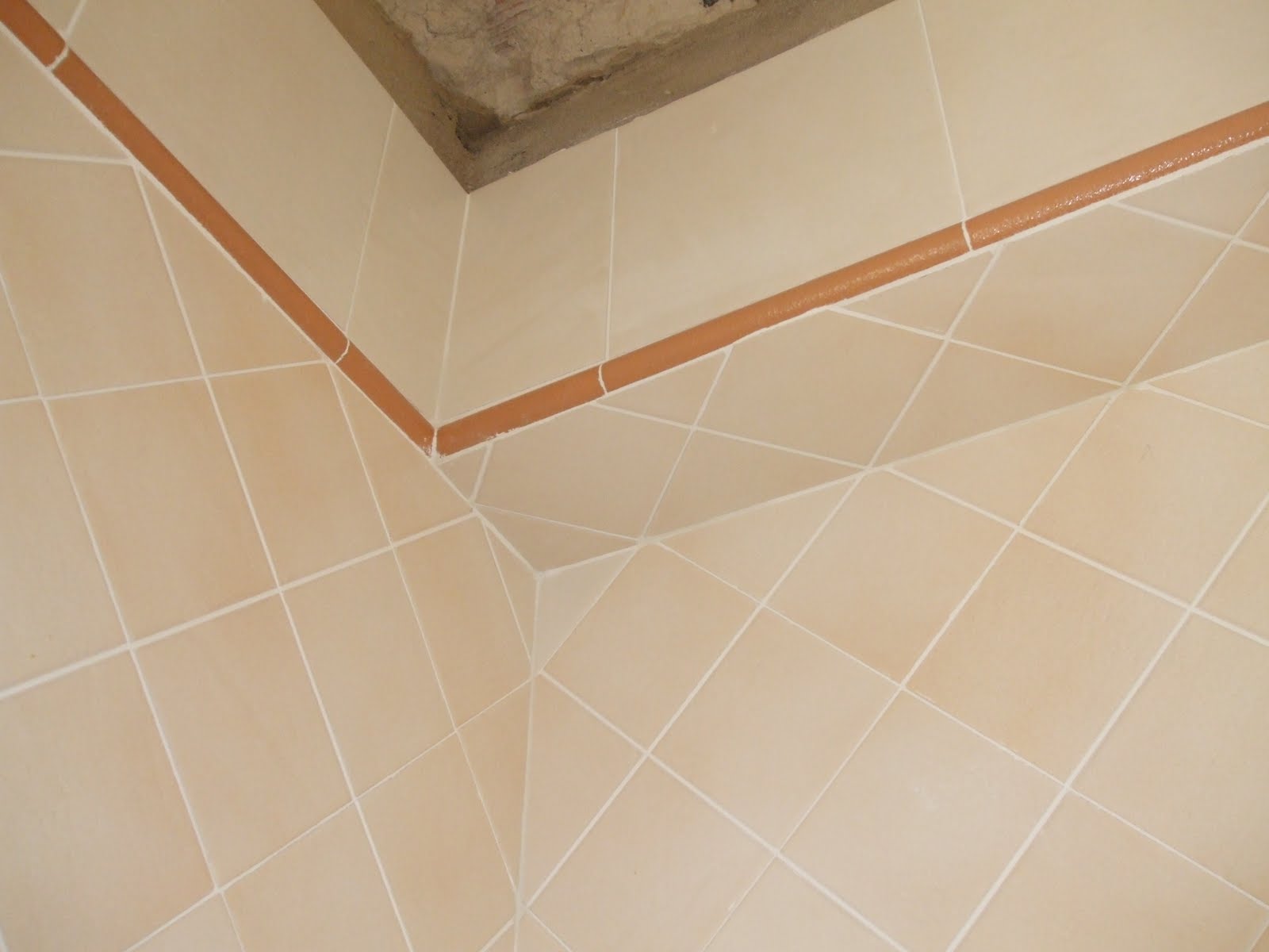 AZULEJOS, ALICATADOS Y ALICATADORES.: agosto 2011