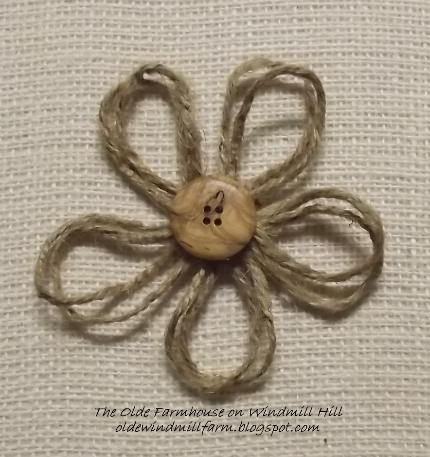 The Olde Farmhouse on Windmill Hill: Jute {Twine} Flower Tutorial