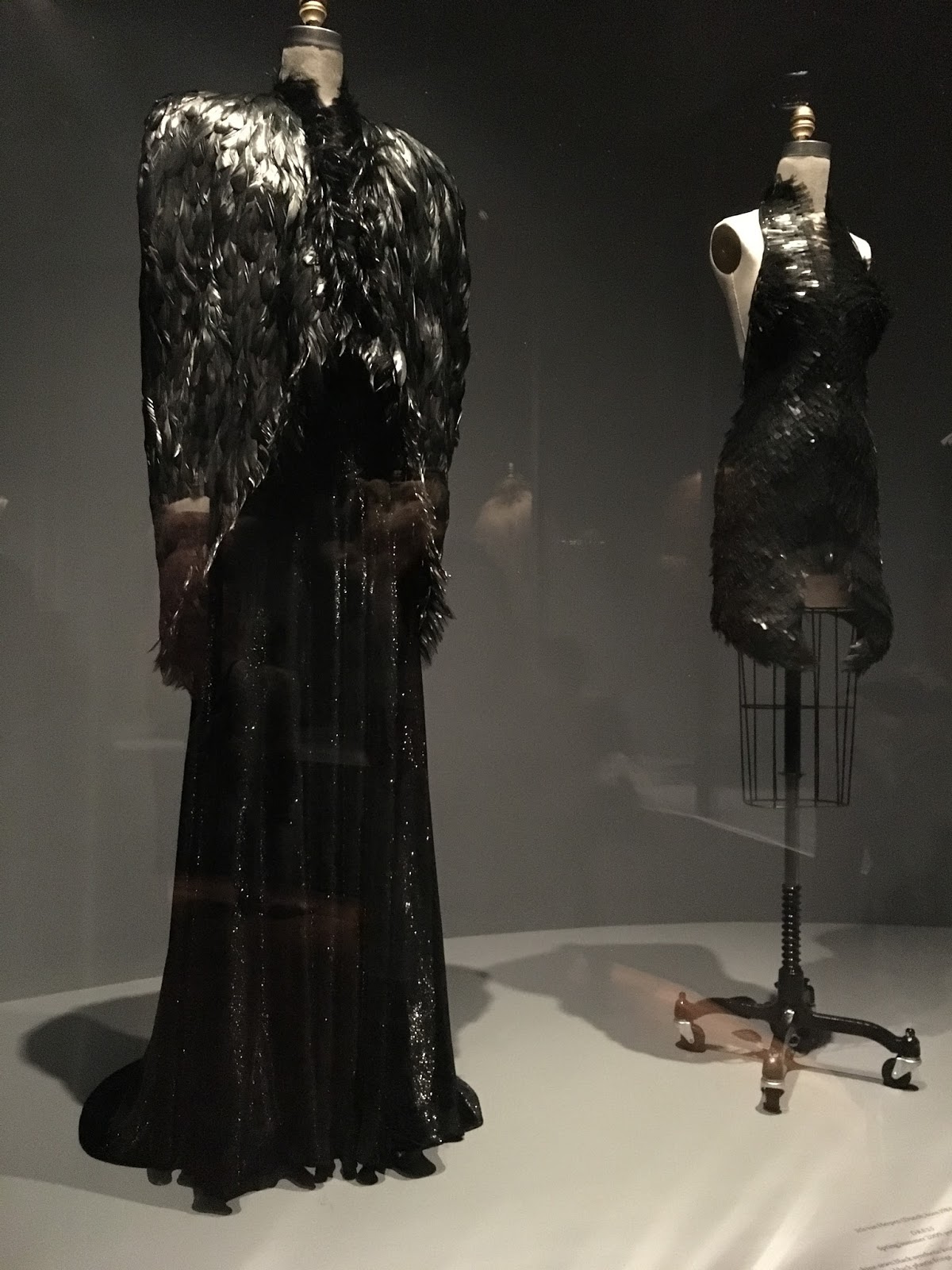 MODA EN PROVINCIAS: Manus x Machina: Fashion in an Age of Technology