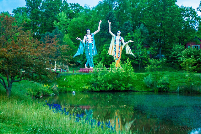 The Weekend Lifesmith: Palace of Gold - ISKCON Temple in West Virginia