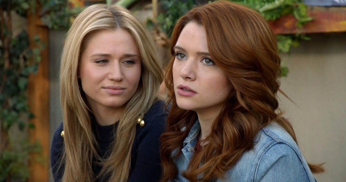 LAS CRÓNICAS DE AXA: Especial series: Faking It