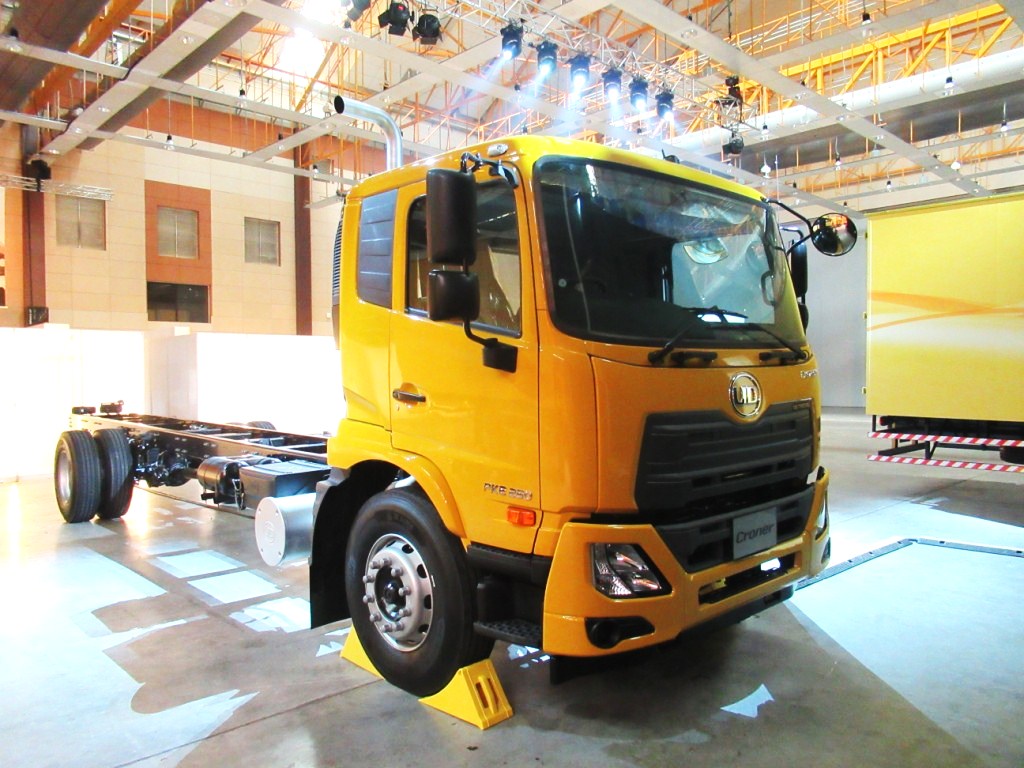 Motoring-Malaysia: Truck News: The UD Croner Medium Duty Truck Is ...