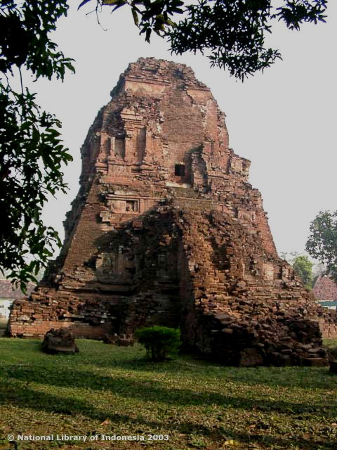 CANDI GUNUNG GANGSIR PASURUAN ~ Desa Gempol Jaya