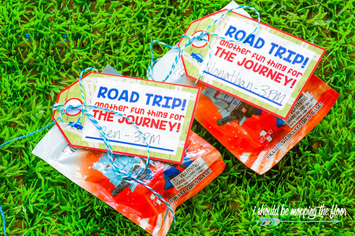 Budget-Friendly Road Trip Survival Kit | i should be mopping the floor