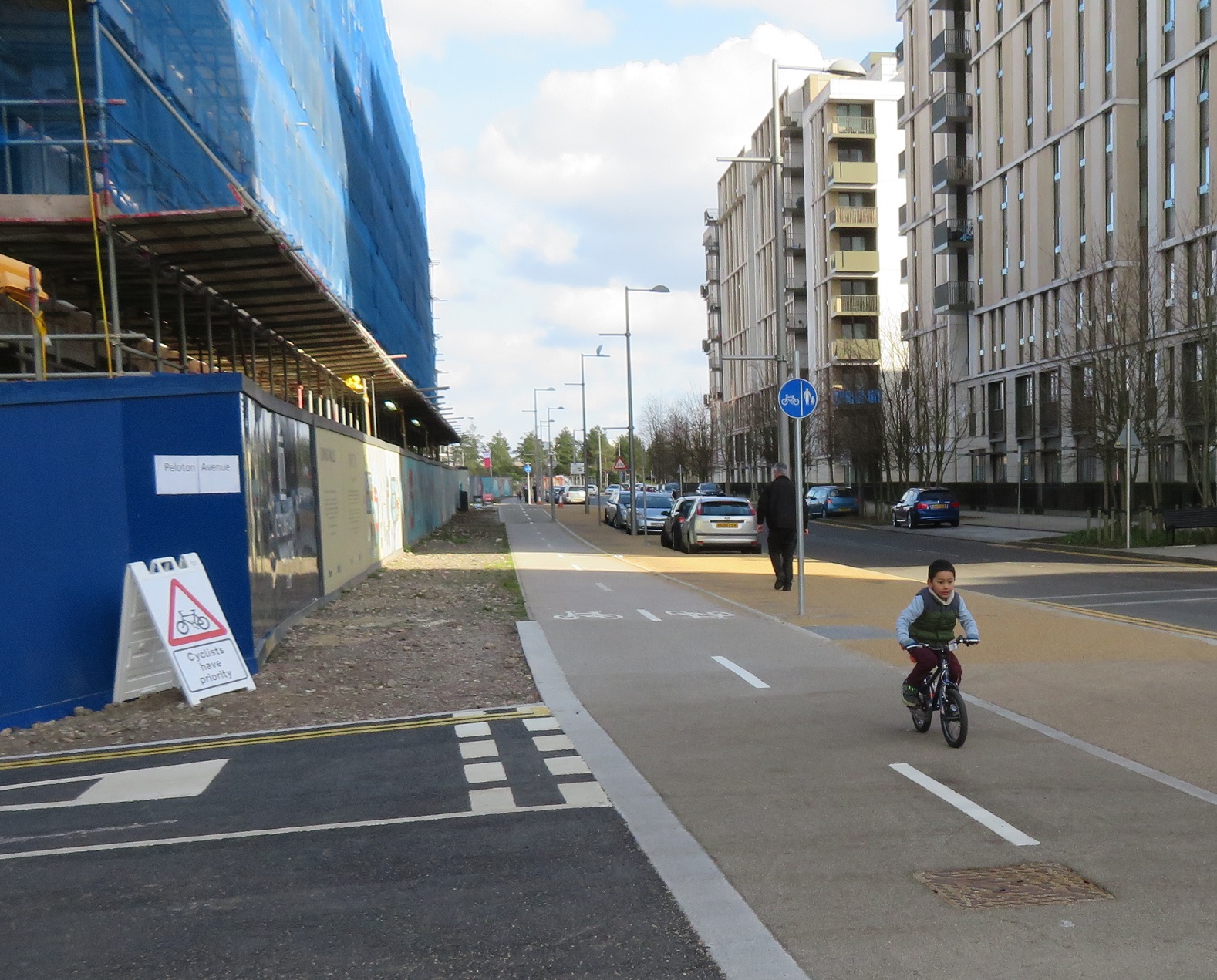 Hackney cyclist: Chobham Manor: The newest neighbourhood in the Olympic ...