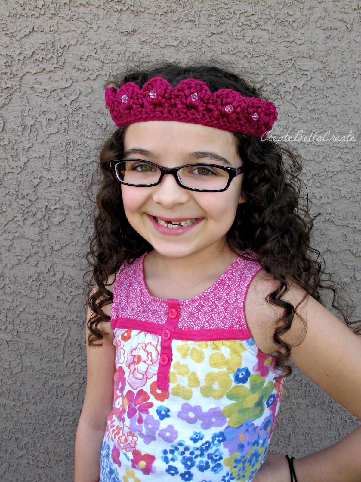 createbellacreate: Crochet Tiara Pattern {Birthday Traditions}