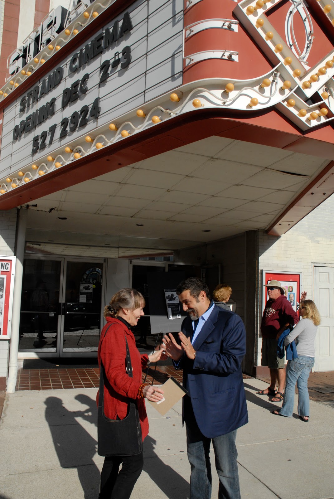 Livingbattlefield.org: I Danced with Marlene Dietrich