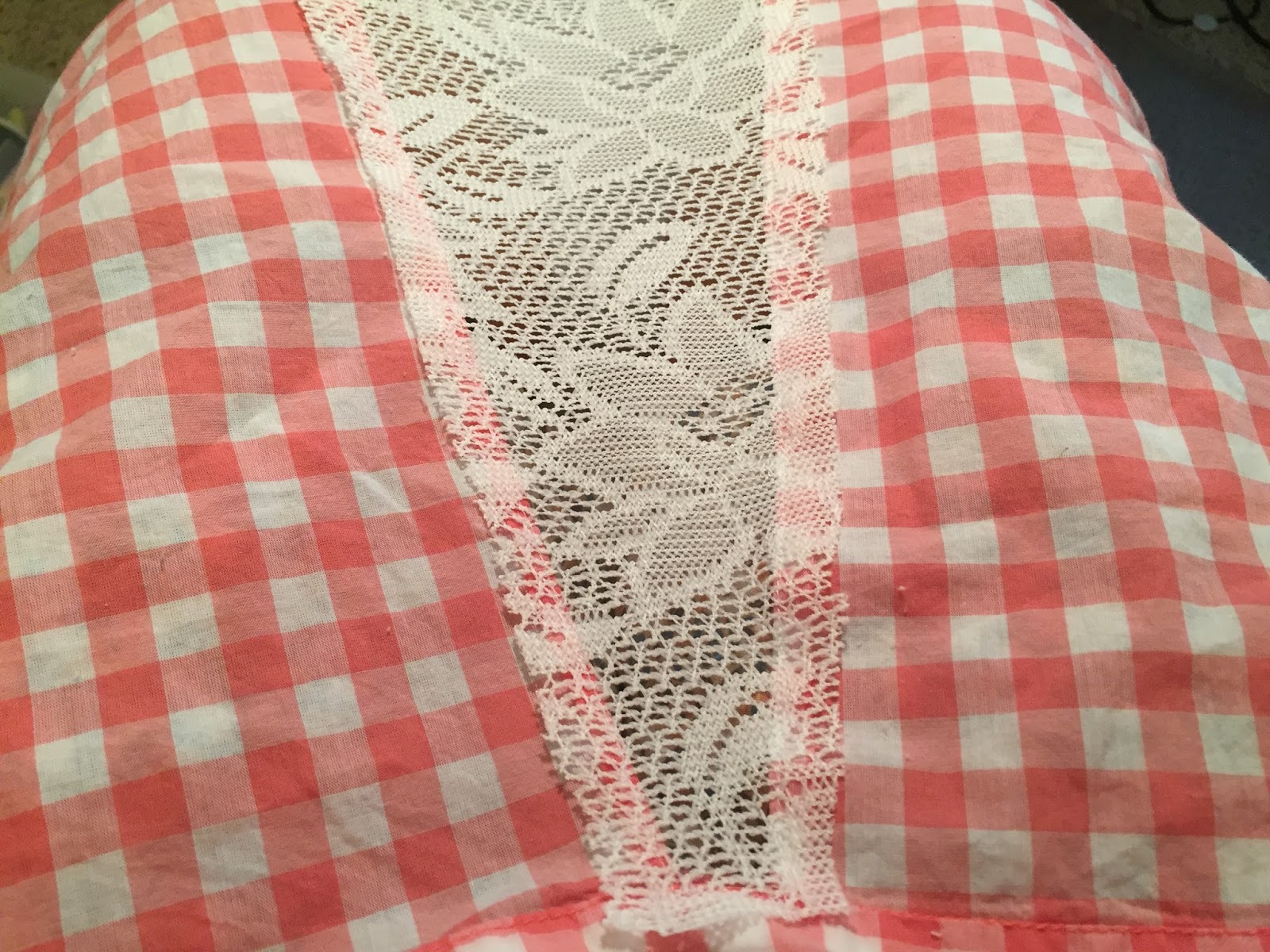 Busy Geemaw: Inserts to Enlarge Shirts