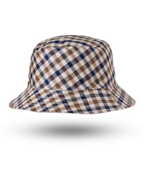 Good Northern: Hats on or off?