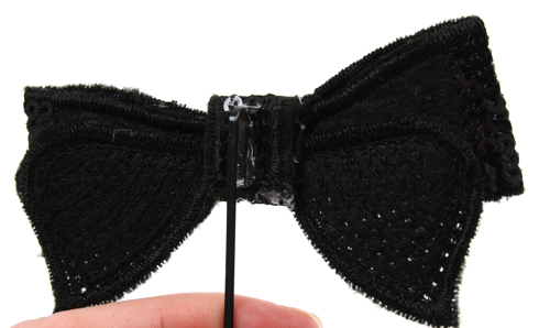 DIY: Back of the shoe clip - Made By Girl