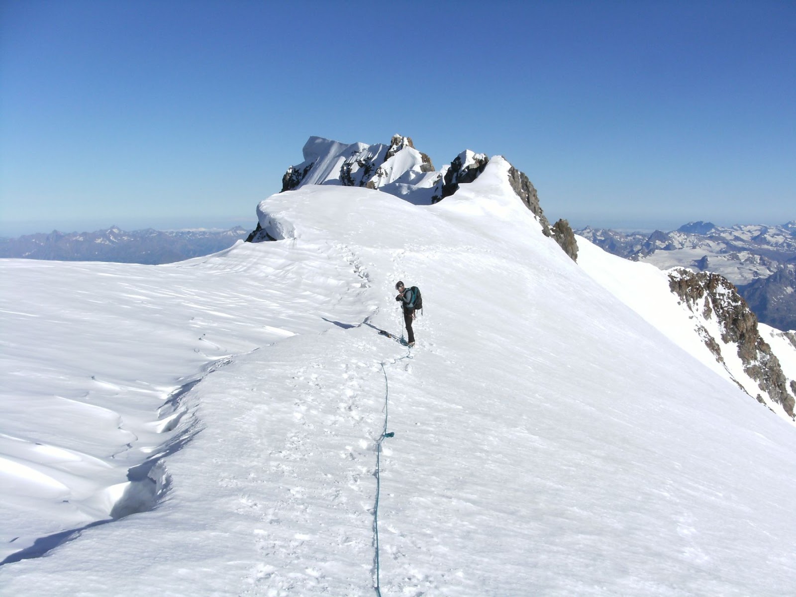 Valentino Cividini: PUNTA BARETTI(4013m)-MONT BROUILLARD(4069m)-PICCO ...