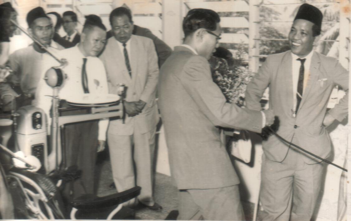 The Early Malay Doctors: En Abdul Rahman bin Haji Talib (1916-1968) [3 ...