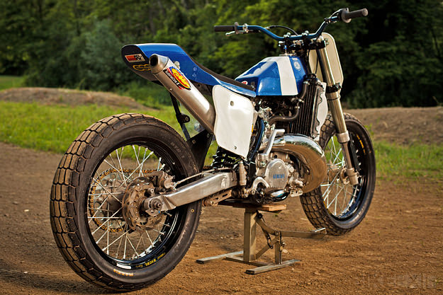 CAFÉ RACER 76: YAMAHA YZ250 FLAT TRACKER
