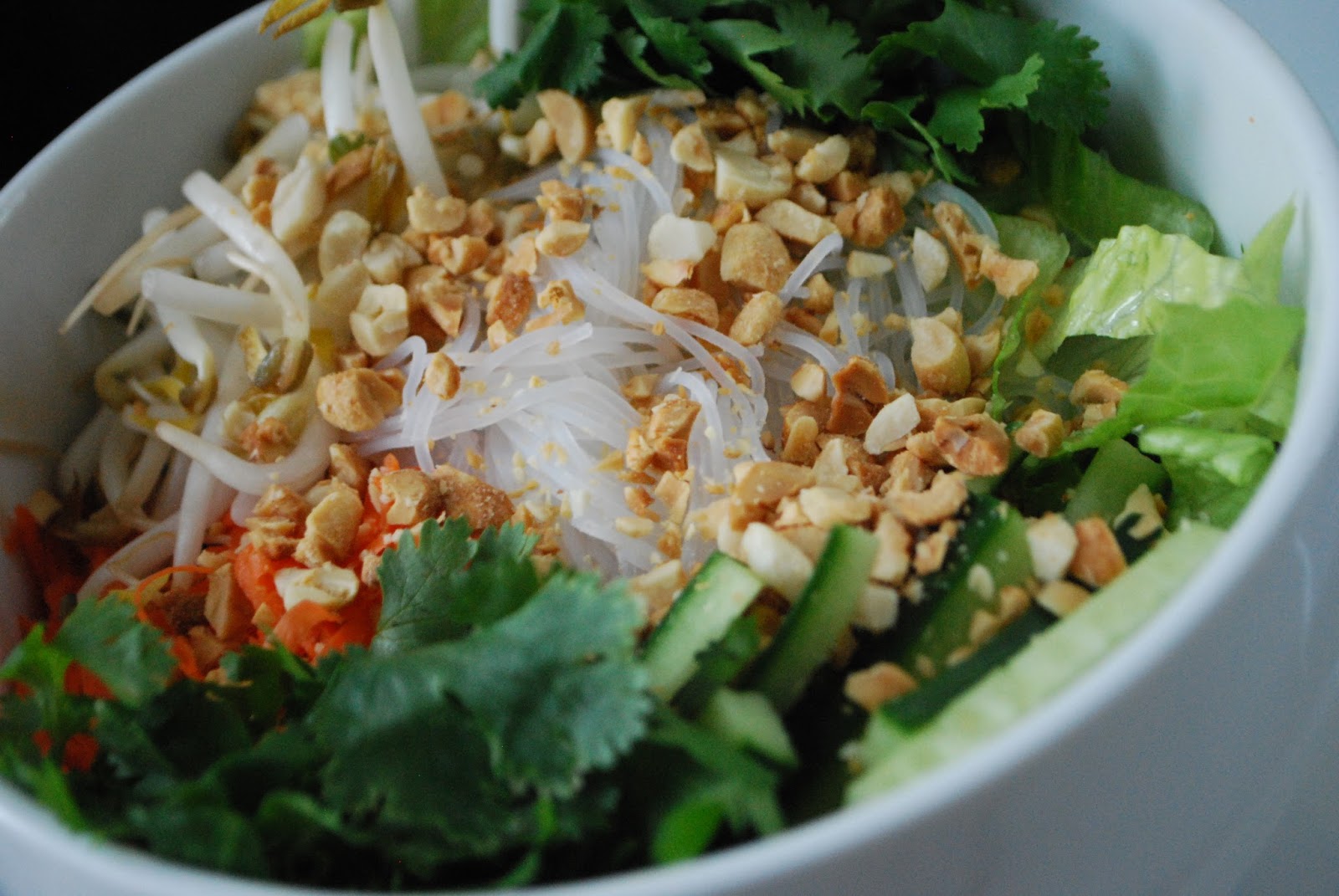 Simply Mangerchine: Vietnamese Noodle Bowl