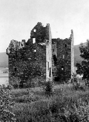 Tour Scotland: Old Photograph Forter Castle Scotland