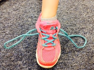 Miss Joleen's FABULOUS FRIENDS : Adaptive/Alternate Shoe Tying