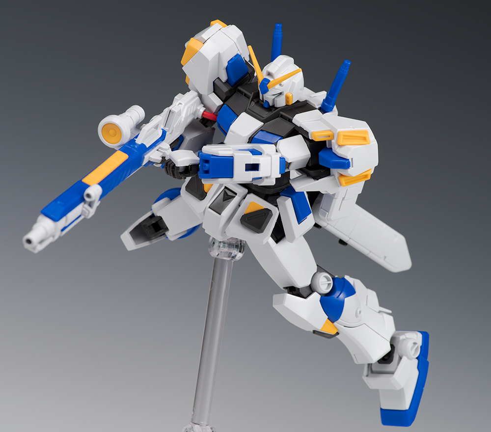[ Review ] - HGUC 1/144 - RX-78-4 Gundam G04
