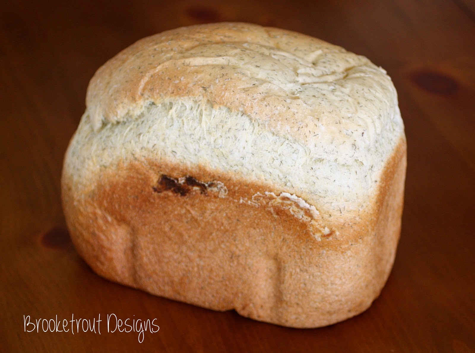 Brooketrout Designs: Gwen's Cheddar Dill Bread