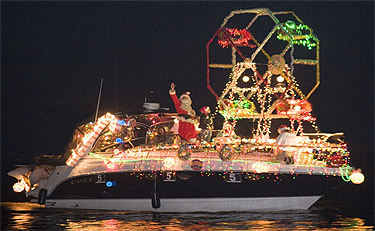 What Is It About Boating...?: Christmas Boat Parades - 'Tis the Season!