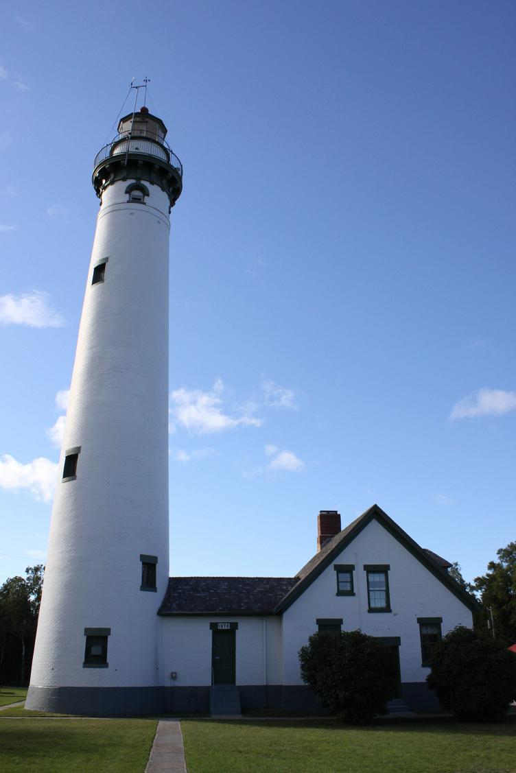 michigan-exposures-the-new-presque-isle-lighthouse